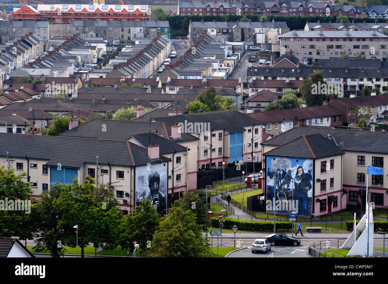 Derry walls bogside hi-res stock photography and images - Alamy