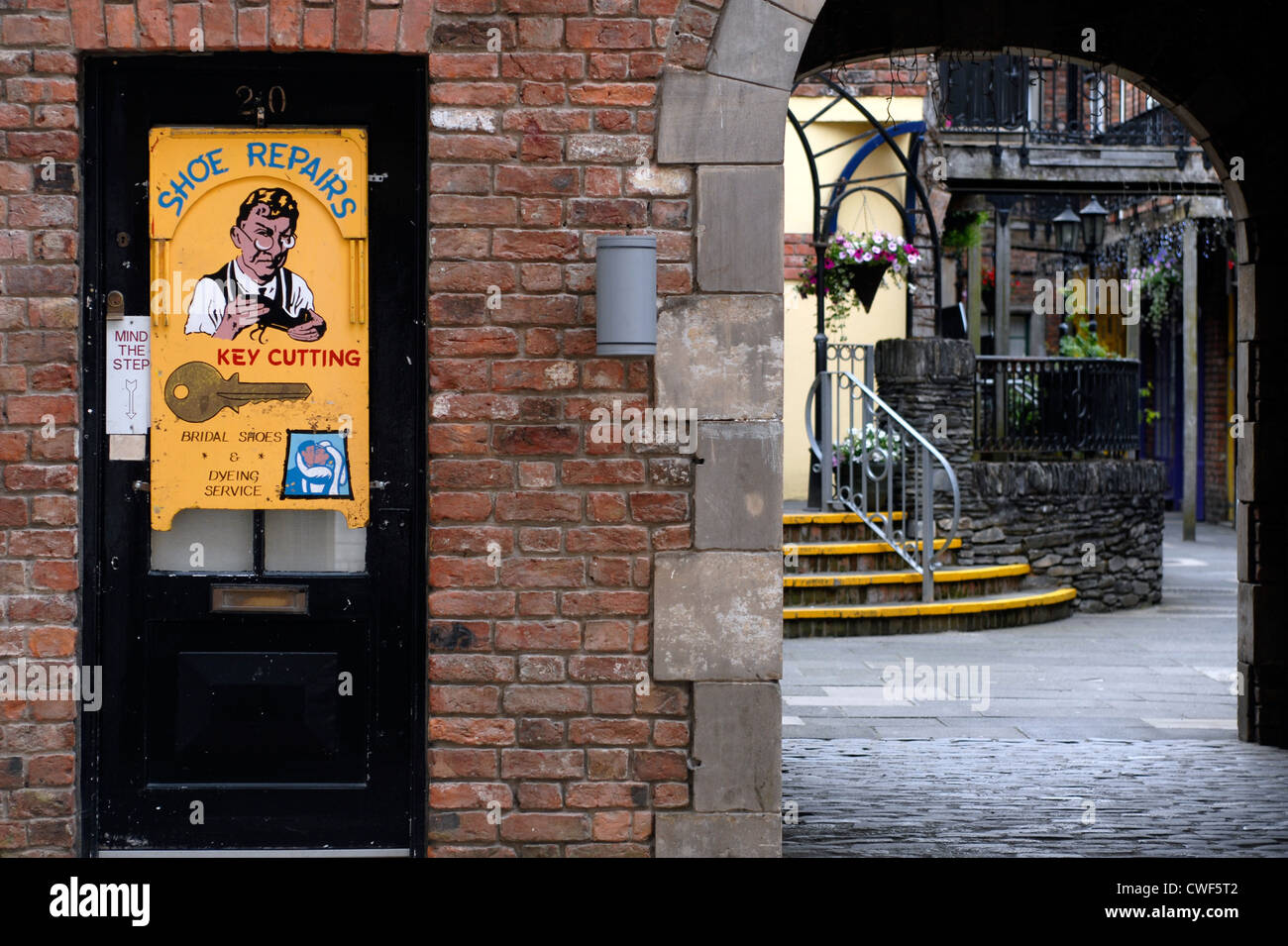 Derry court hi-res stock photography and images - Alamy