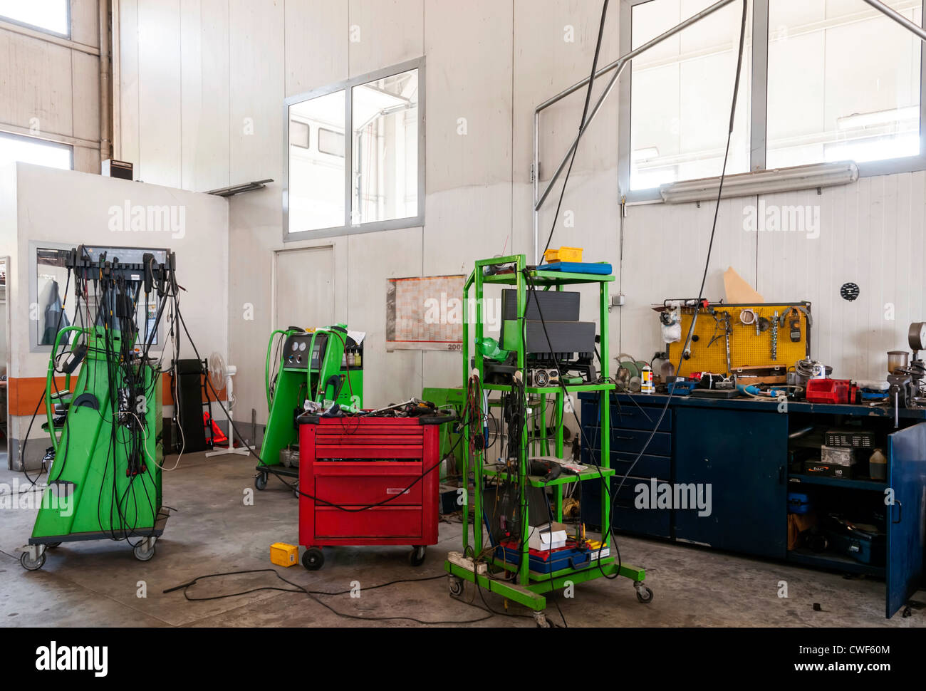 Car service inside Stock Photo - Alamy