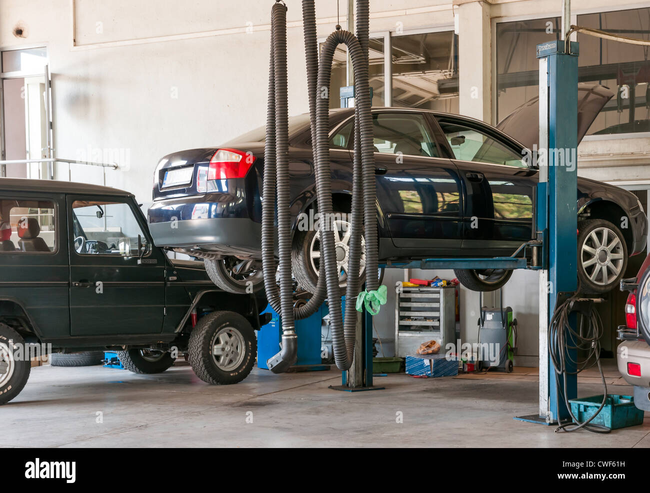 Car service inside Stock Photo - Alamy