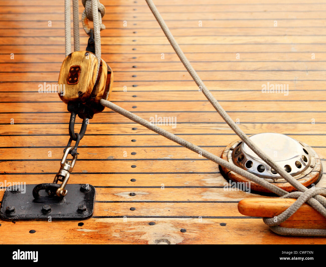 Ship rigging rope on old yacht vintage Stock Photo - Alamy