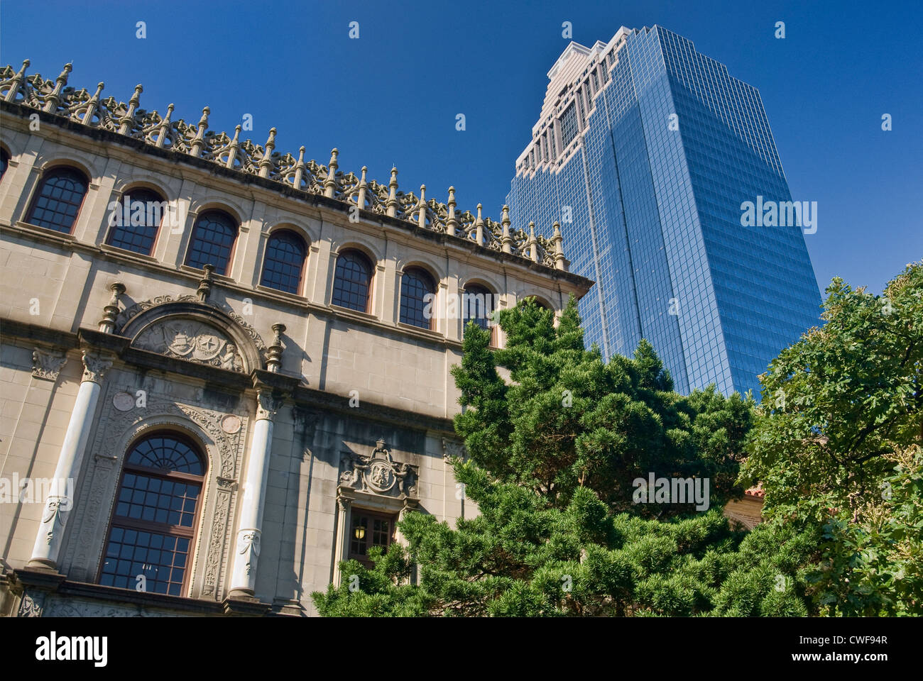 Julia Ideson Library (Public Library), Heritage Plaza behind, Downtown ...