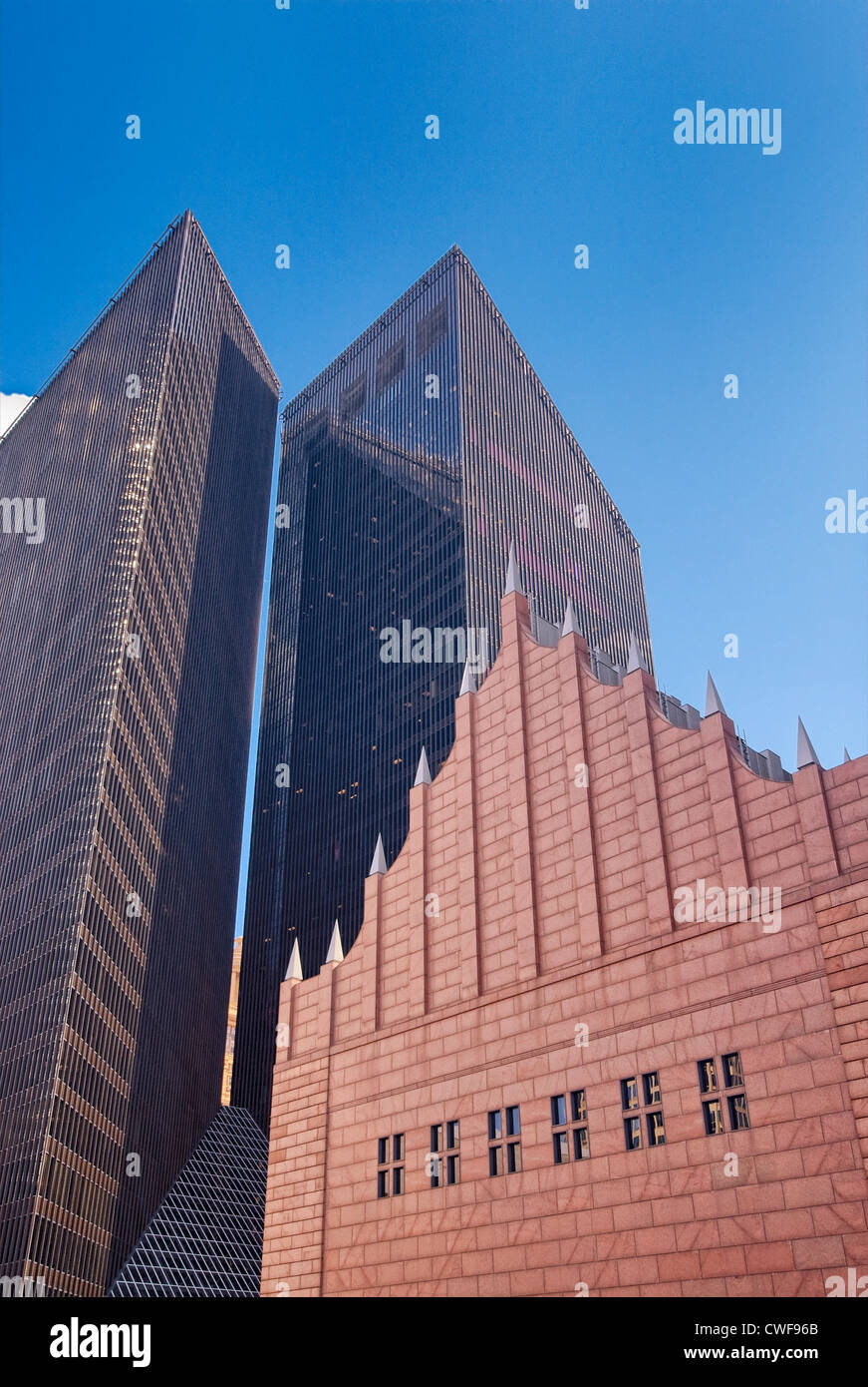 Bank of america tower houston hi-res stock photography and images - Alamy