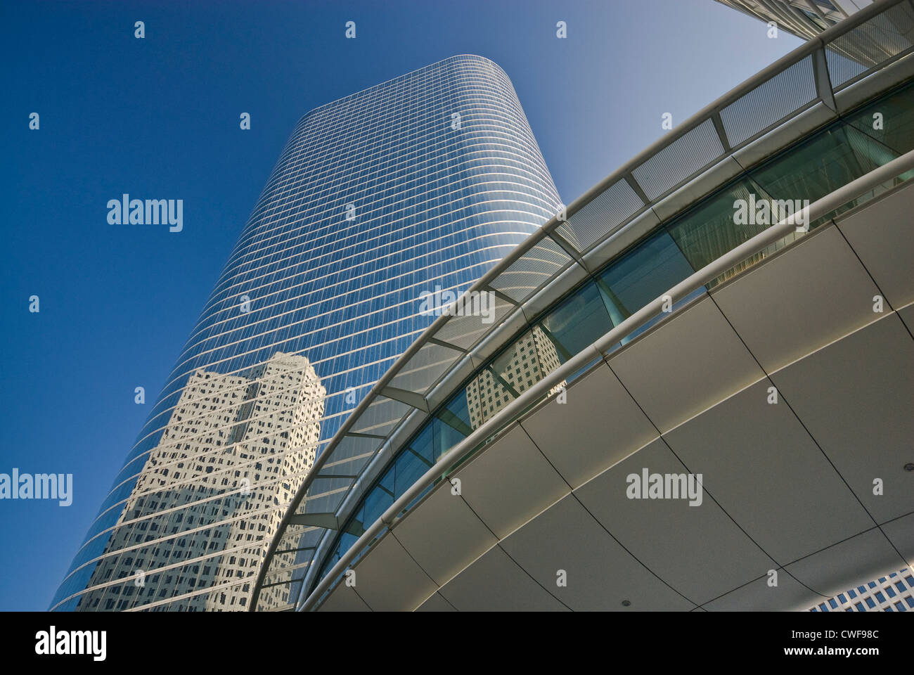 1400 Smith Street Tower, former Enron Center, designed by Cesar Pelli ...