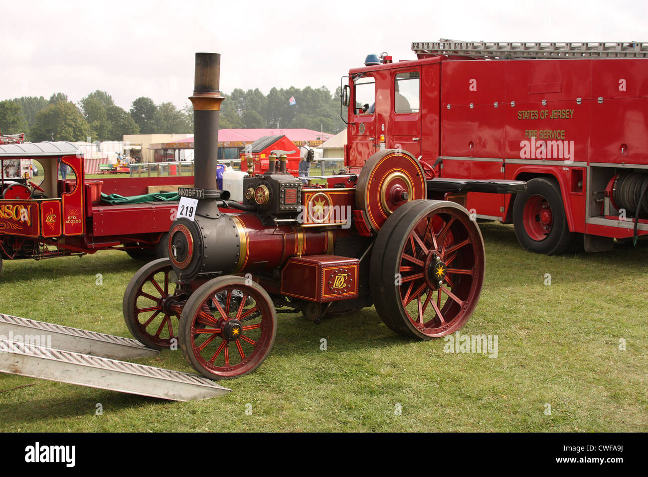 Old tractor engines hi-res stock photography and images - Alamy