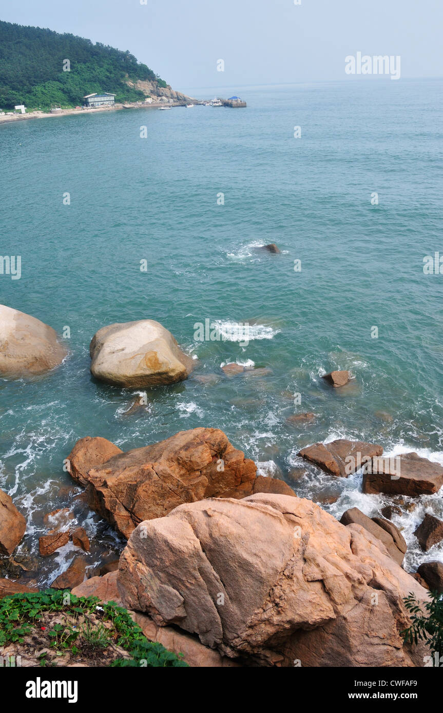 Laoshan beach china hi-res stock photography and images - Alamy