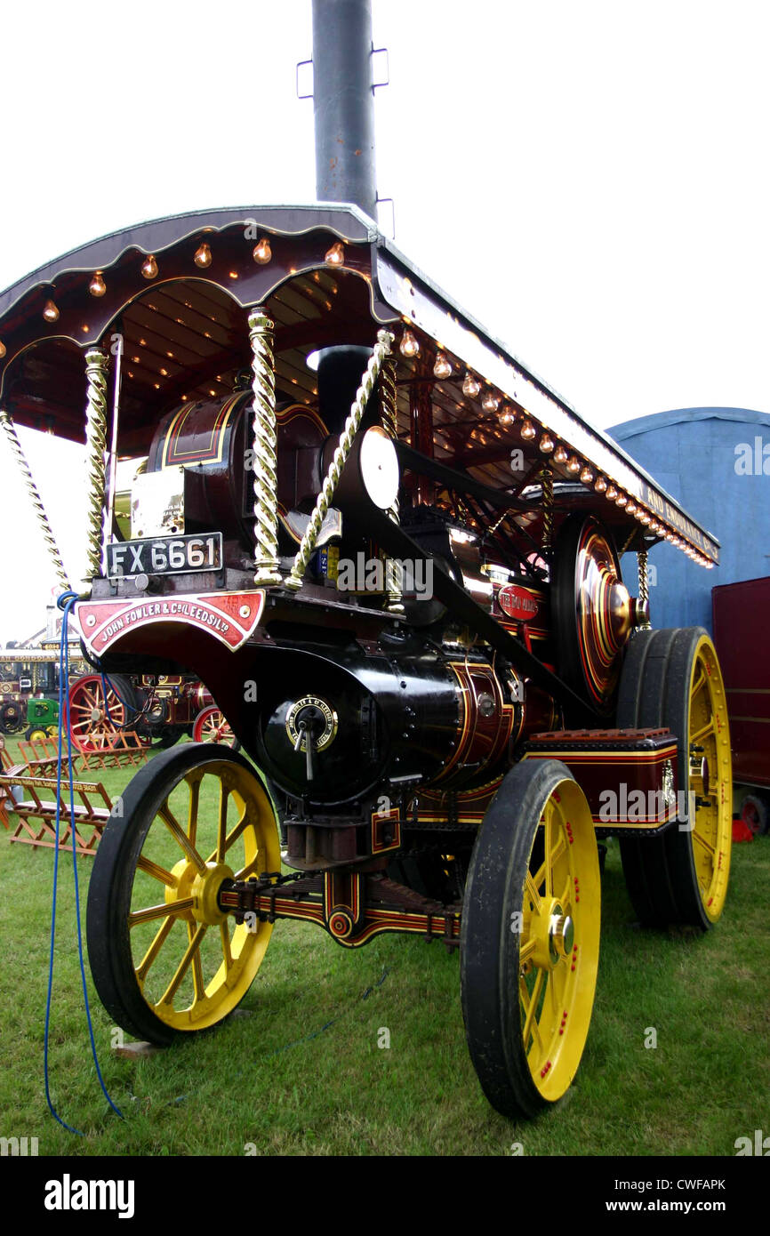 Traction engine old hi-res stock photography and images - Alamy
