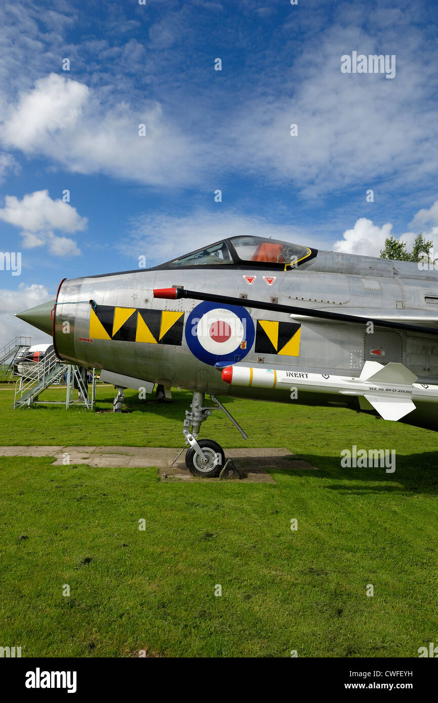 English electric lightning jet hi-res stock photography and images - Alamy