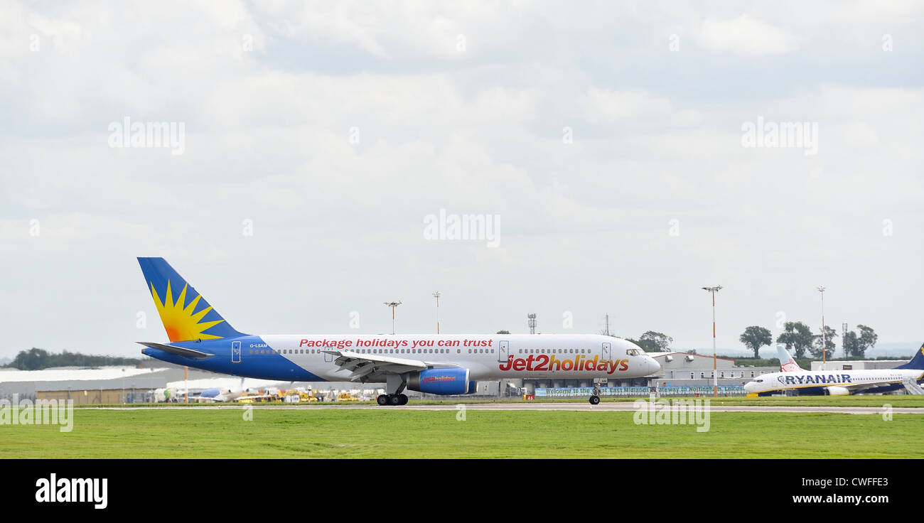 Flight holidays hi-res stock photography and images - Alamy