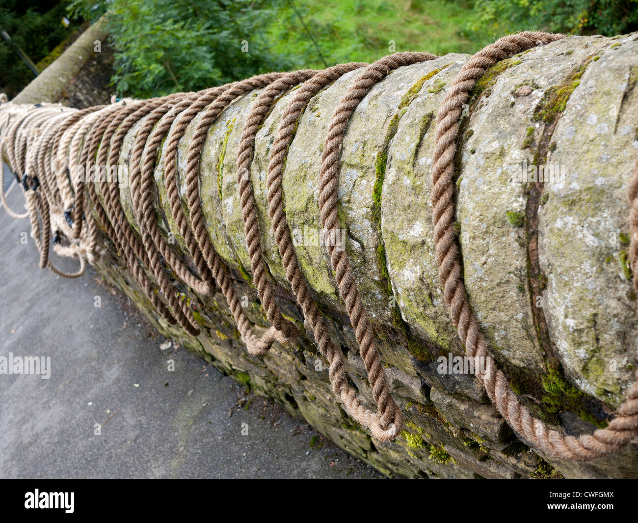 Folded rope hi-res stock photography and images - Alamy