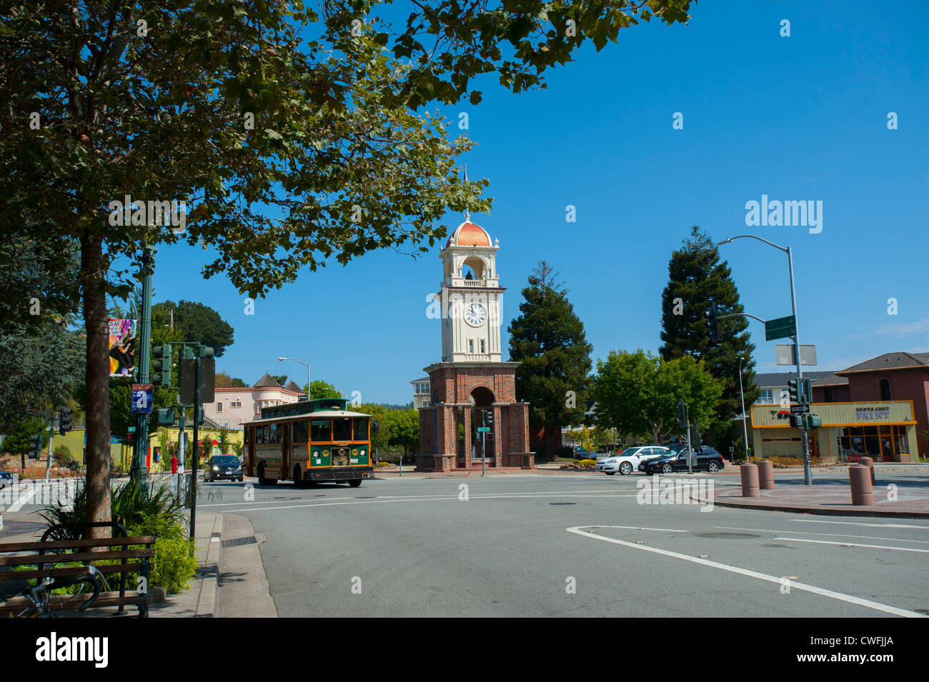 Pacific avenue santa cruz hi-res stock photography and images - Alamy
