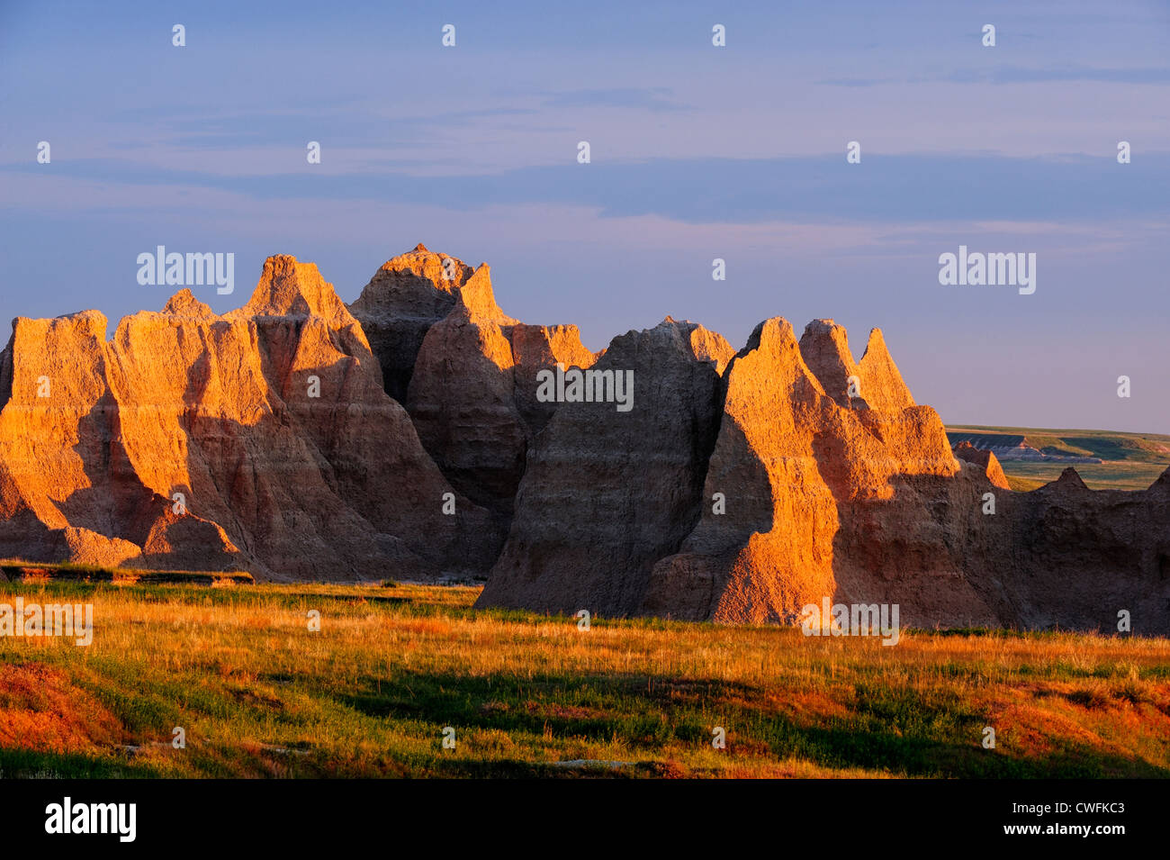 Morning light on the pinnacles, Badlands National Park, South Dakota ...