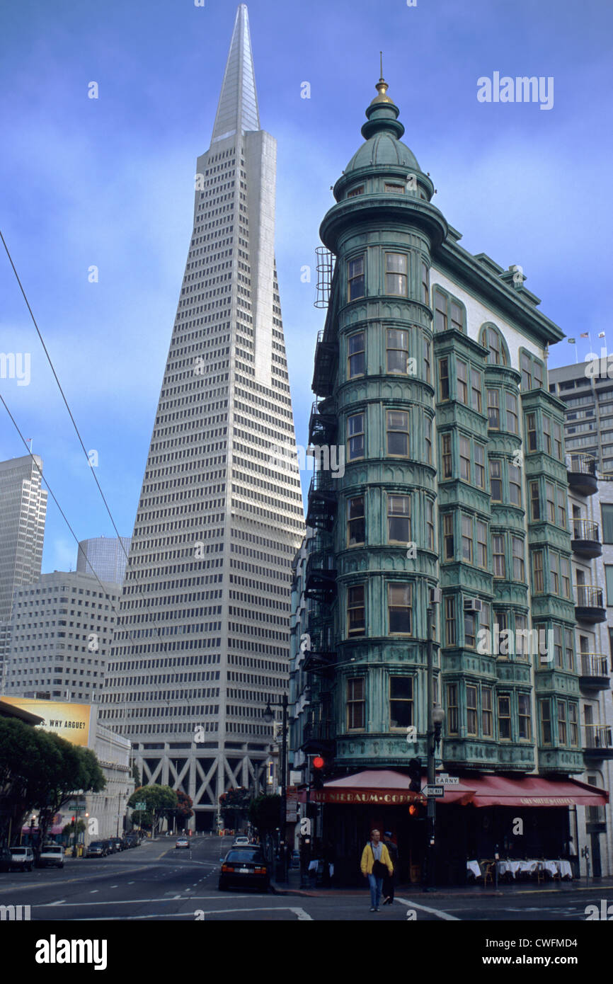 Earthquake building triangle hi-res stock photography and images - Alamy