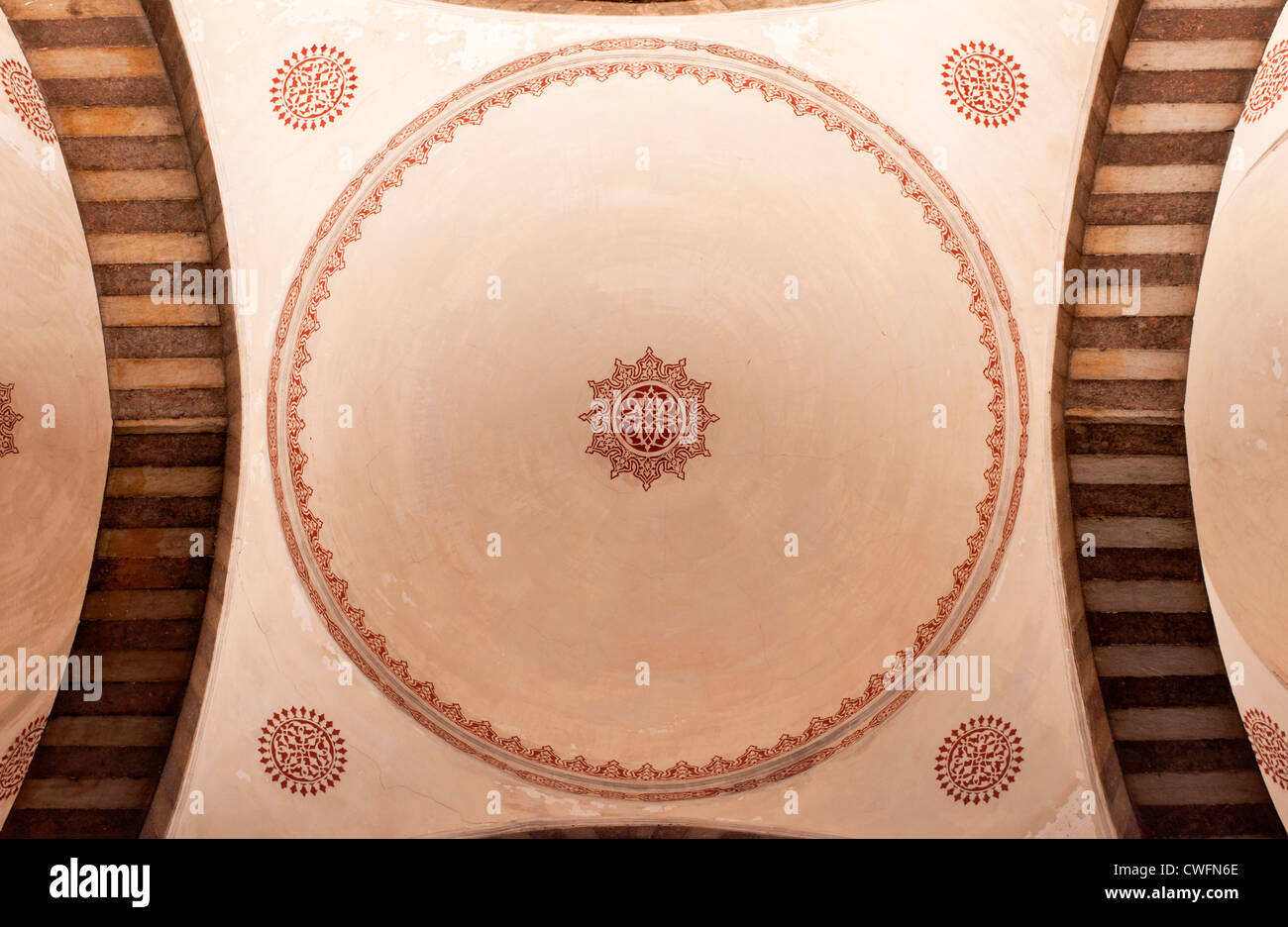 Islamic ceiling design hi-res stock photography and images - Alamy