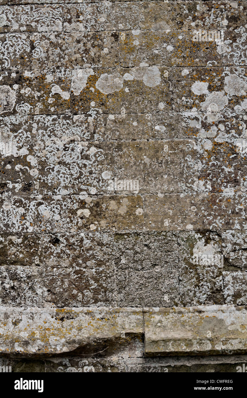 Weathered dry stone wall detail hi-res stock photography and images - Alamy