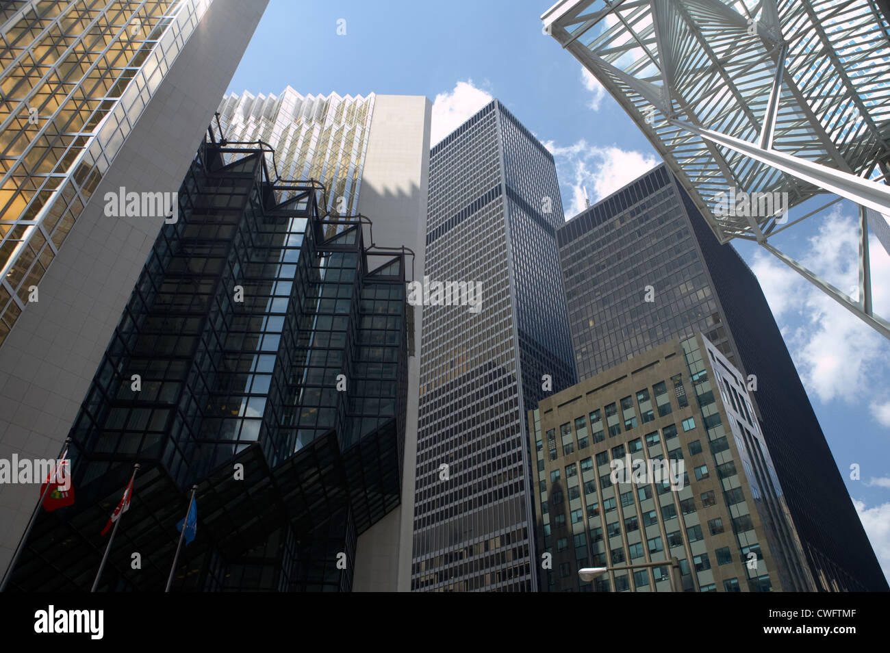 Toronto - Bankhochhaeuser and skyscrapers in the financial district ...