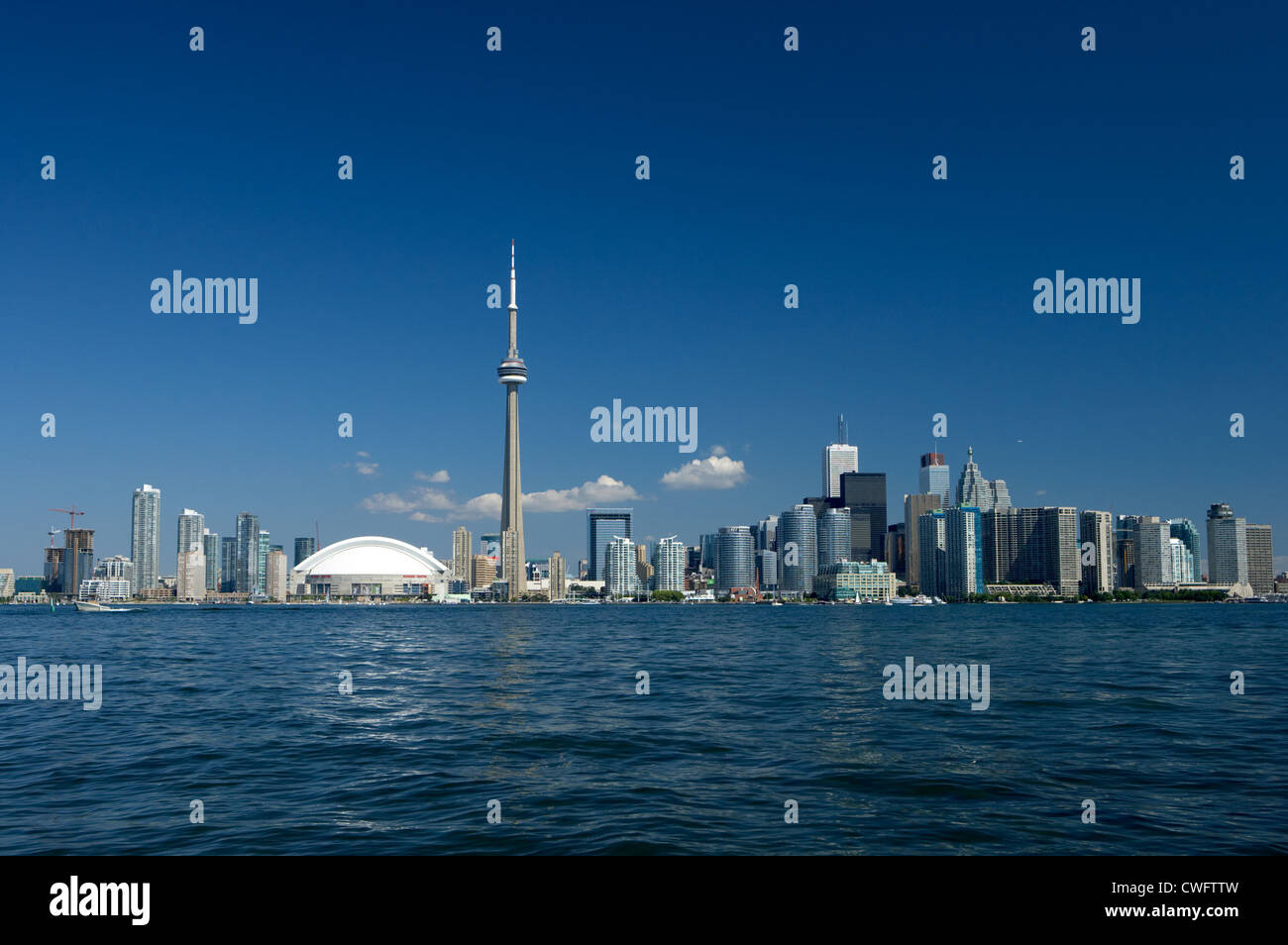 Toronto - view over Lake Ontario on the skyline Stock Photo - Alamy