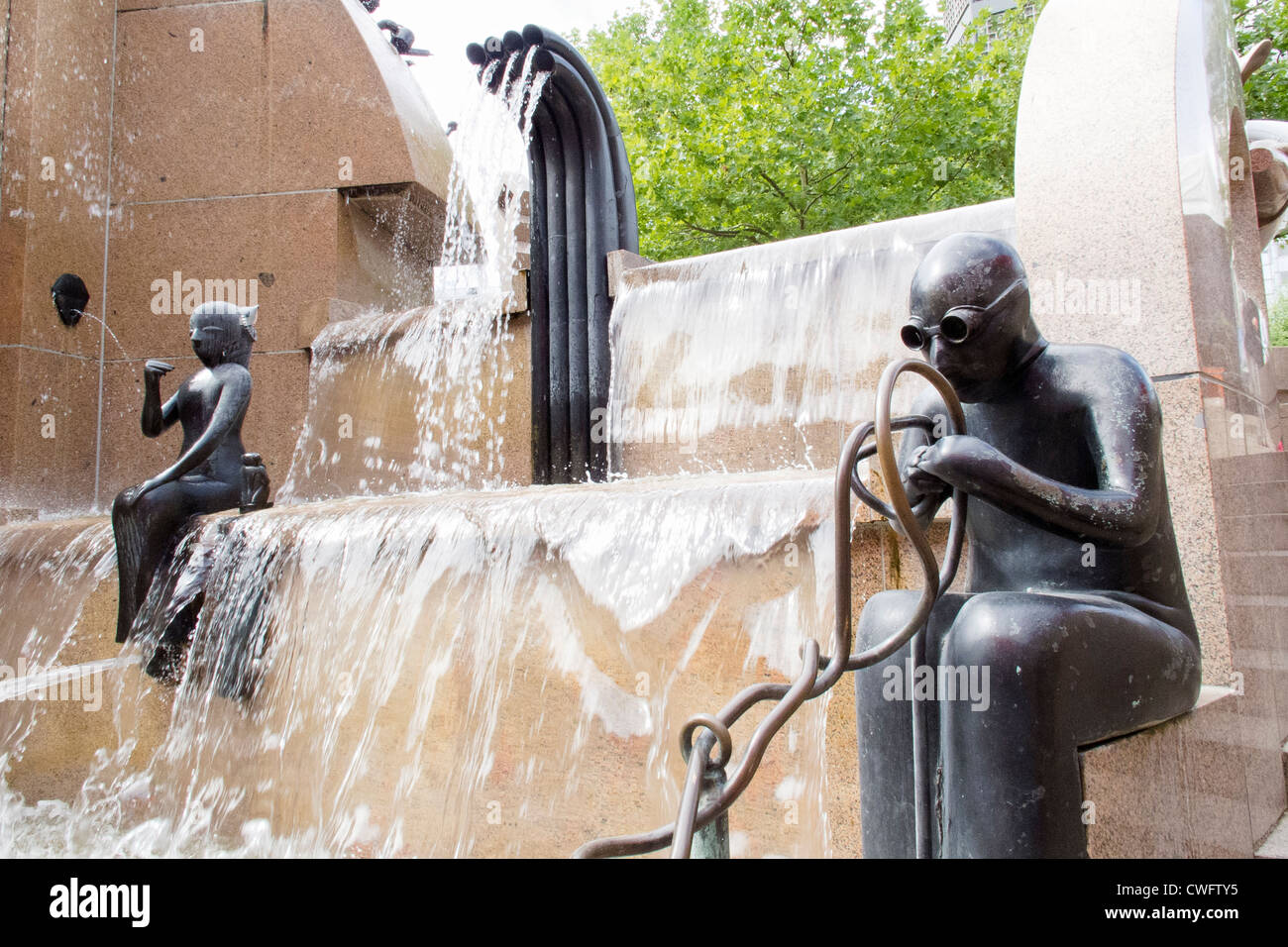 The fountains at Breitscheidplatz, Berlin Stock Photo - Alamy