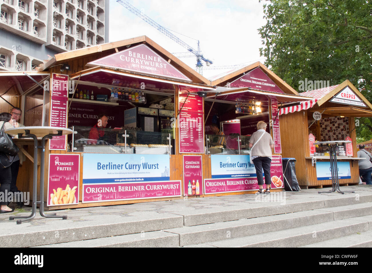Food stands food stalls hi-res stock photography and images - Alamy