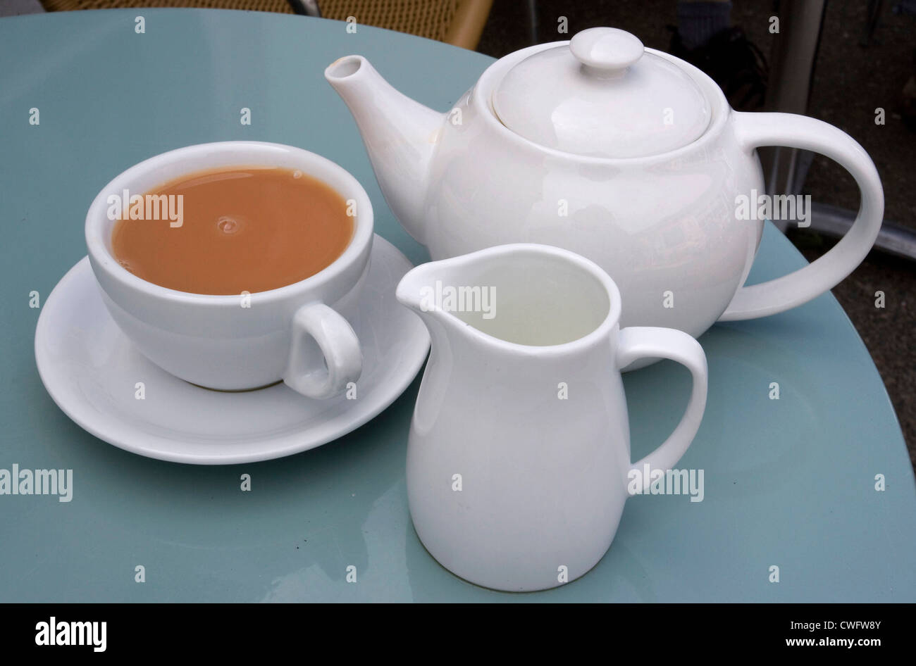 Milk jug tea hi-res stock photography and images - Alamy