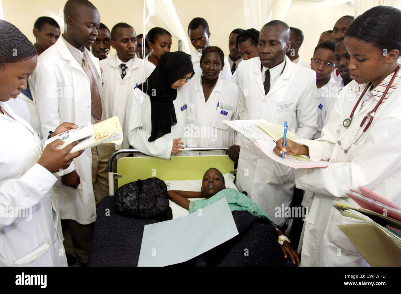 Kenya, doctor's visits to a patient at Moi University Hospital Stock ...