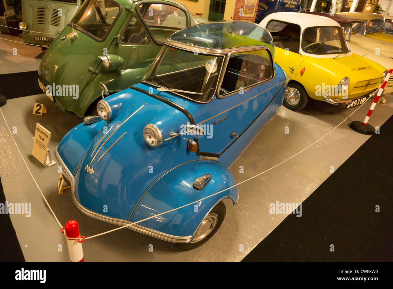 Blue mini car uk hi-res stock photography and images - Alamy