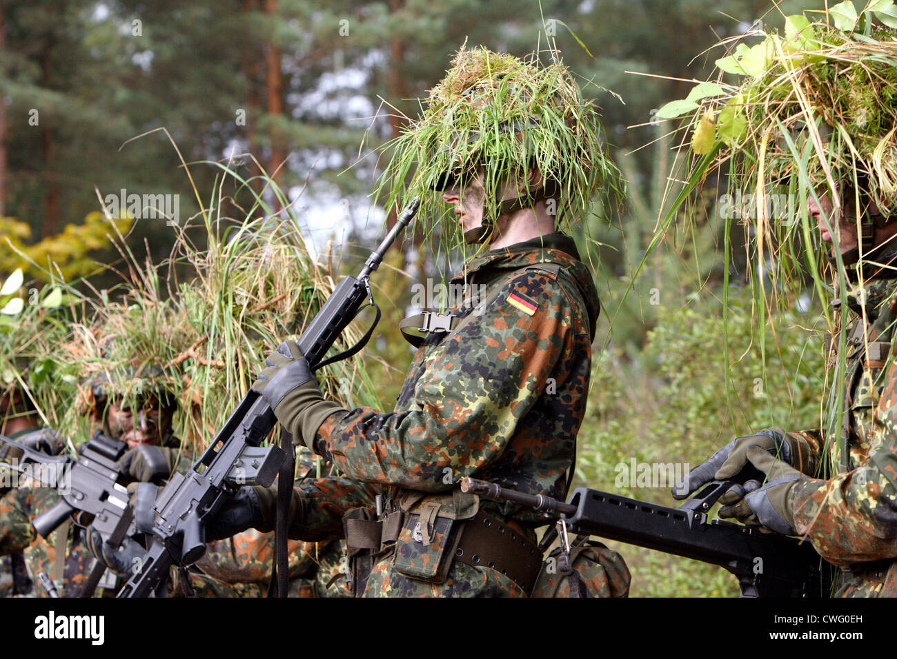 Basic training in the army Stock Photo - Alamy