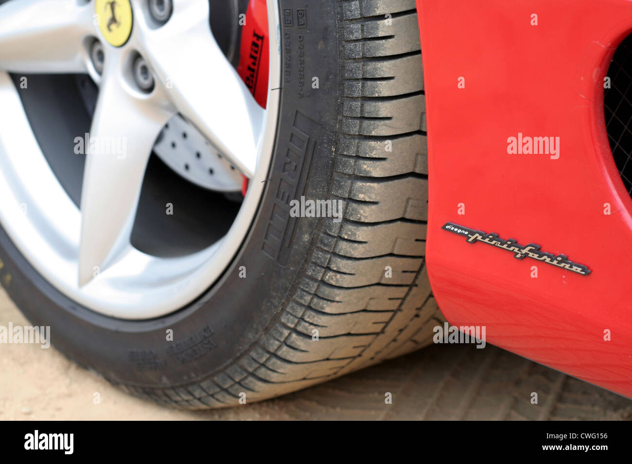 Ferrari fender hi-res stock photography and images - Alamy