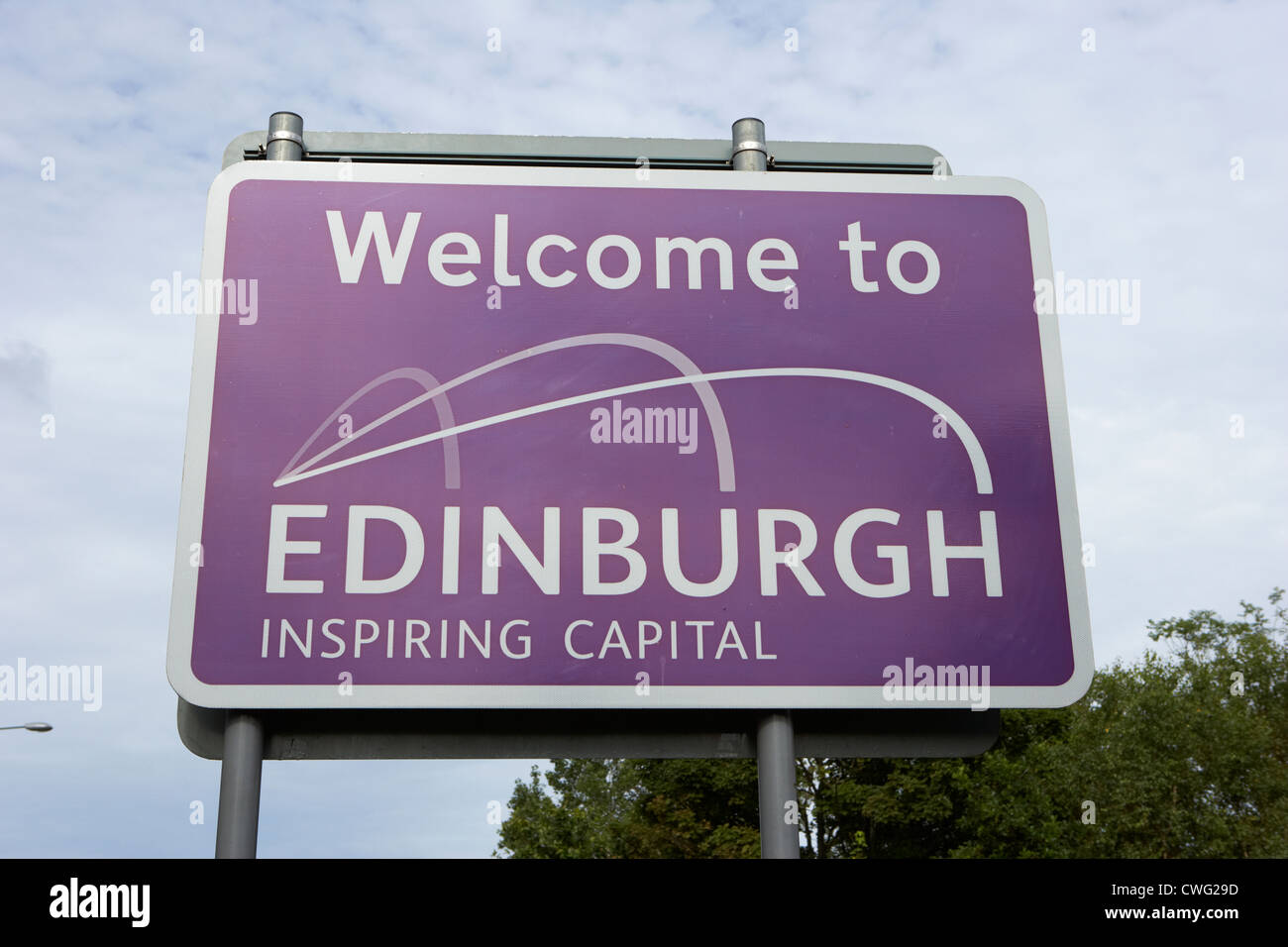 Edinburgh sign hi-res stock photography and images - Alamy