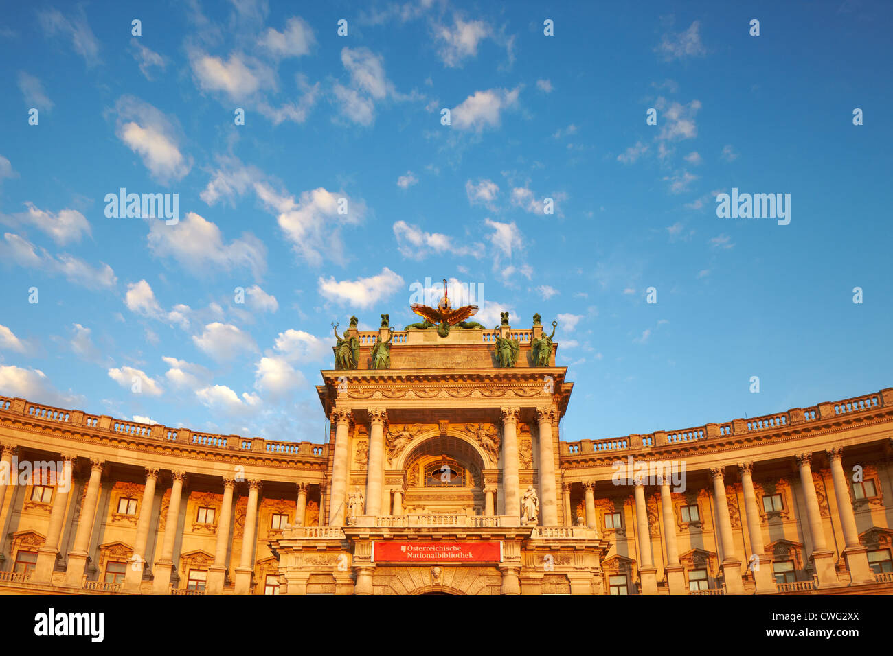 Heldenplatz hi-res stock photography and images - Alamy