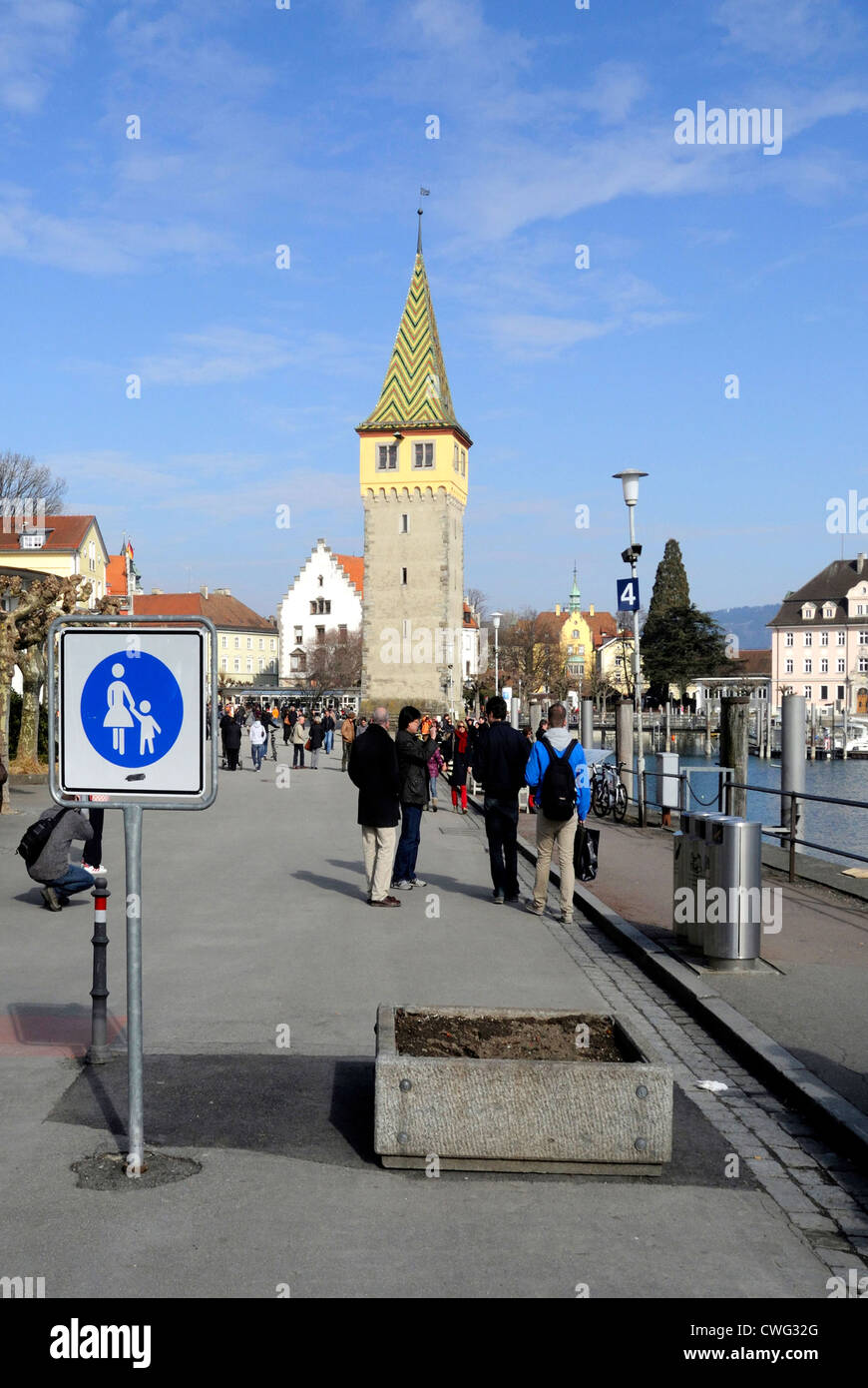 Lindau hafen tower hi-res stock photography and images - Alamy