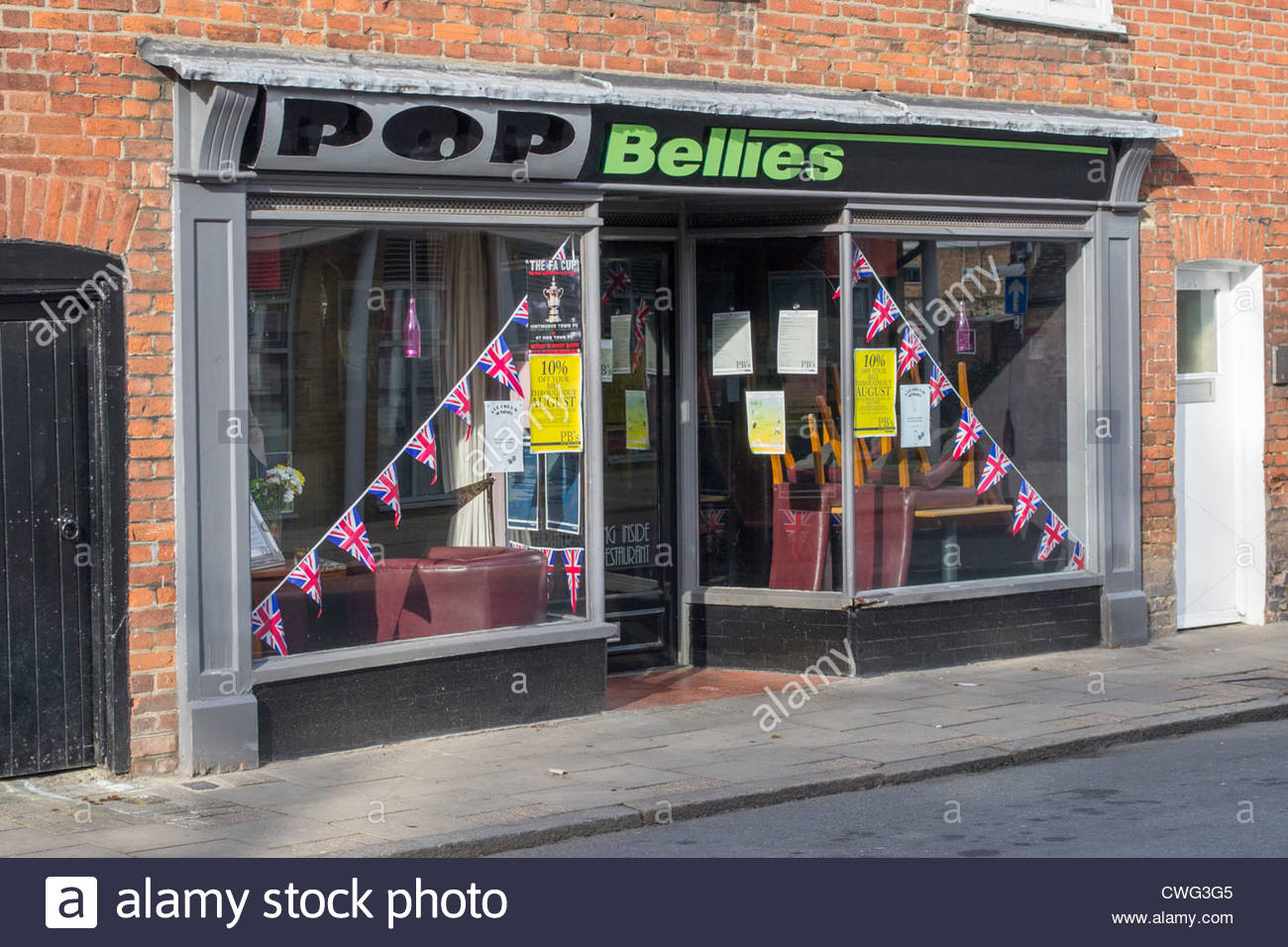 Huntingdon High Street High Resolution Stock Photography and Images - Alamy