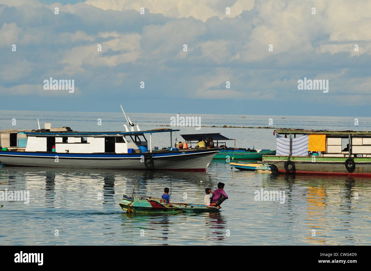 Sea dayak hi-res stock photography and images - Alamy