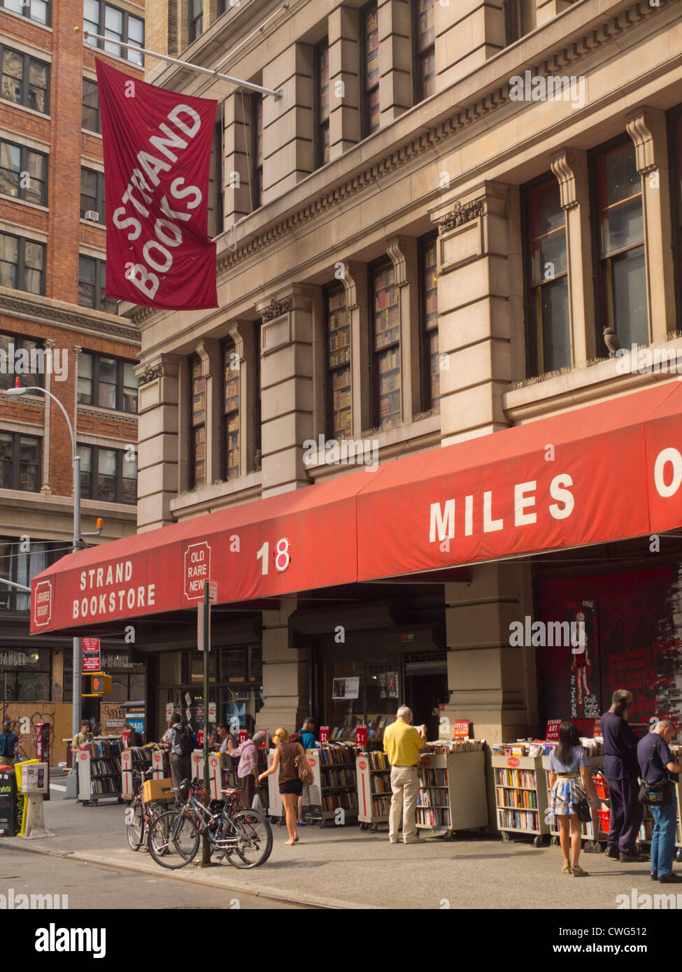 Strand bookstore in New York City Stock Photo - Alamy
