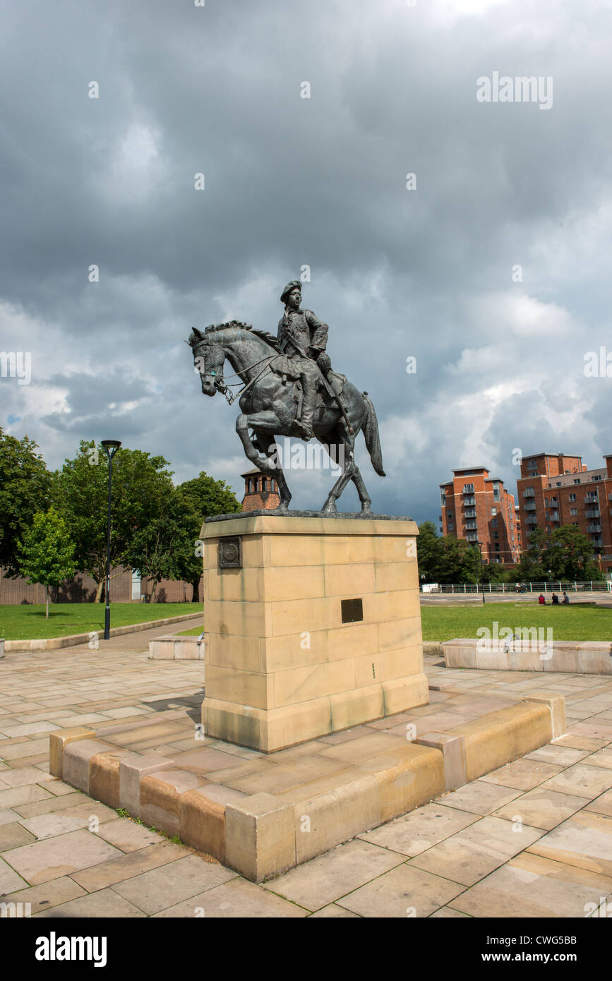 Statue of Bonnie Prince Charlie on horseback by Sculptor Anthony Stones ...