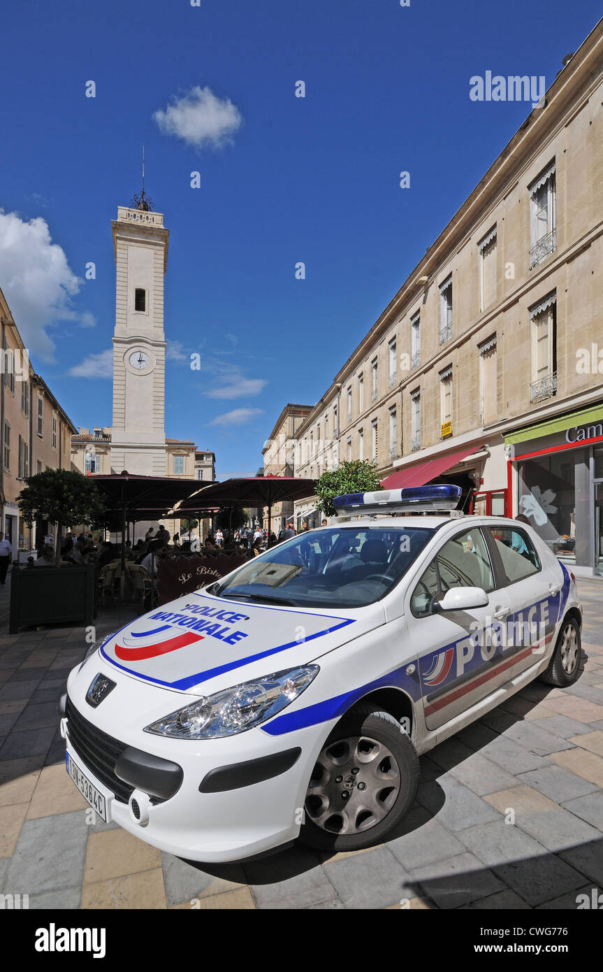 Police Nationale car in Place de l'Horloge Nimes France with Clock ...