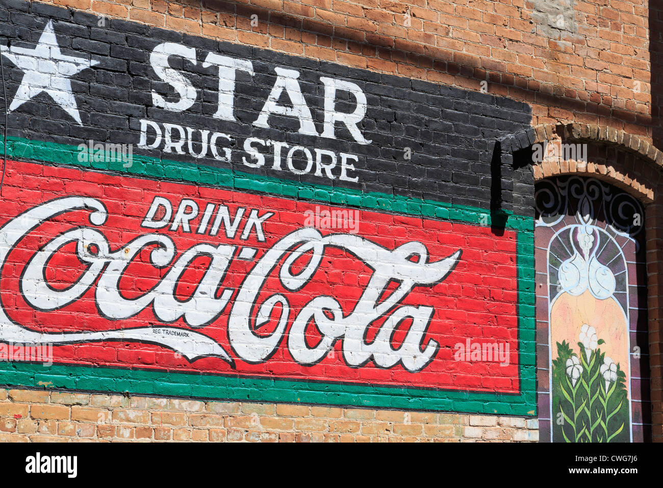 Old coca cola mural in hi-res stock photography and images - Alamy