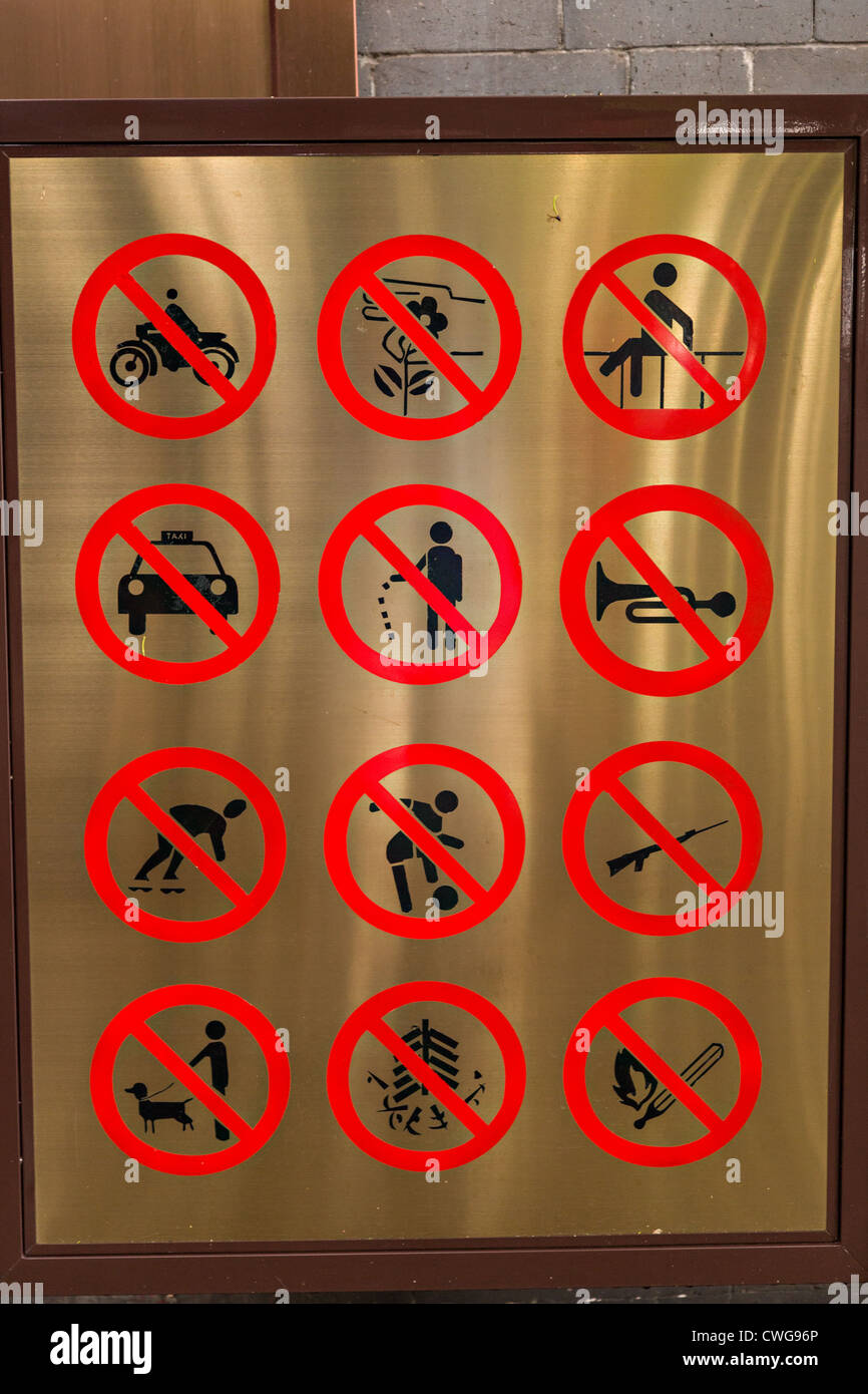 Chinese Warning Signs Stock Photos & Chinese Warning Signs Stock Images ...