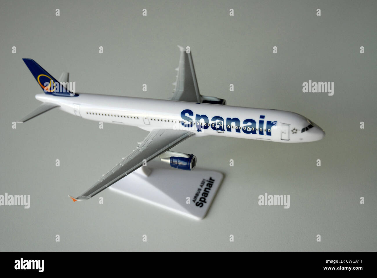 Spanair plane hi-res stock photography and images - Alamy