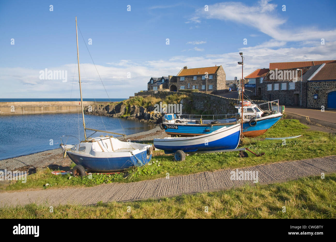 Craster harbour northumberland hi-res stock photography and images - Alamy