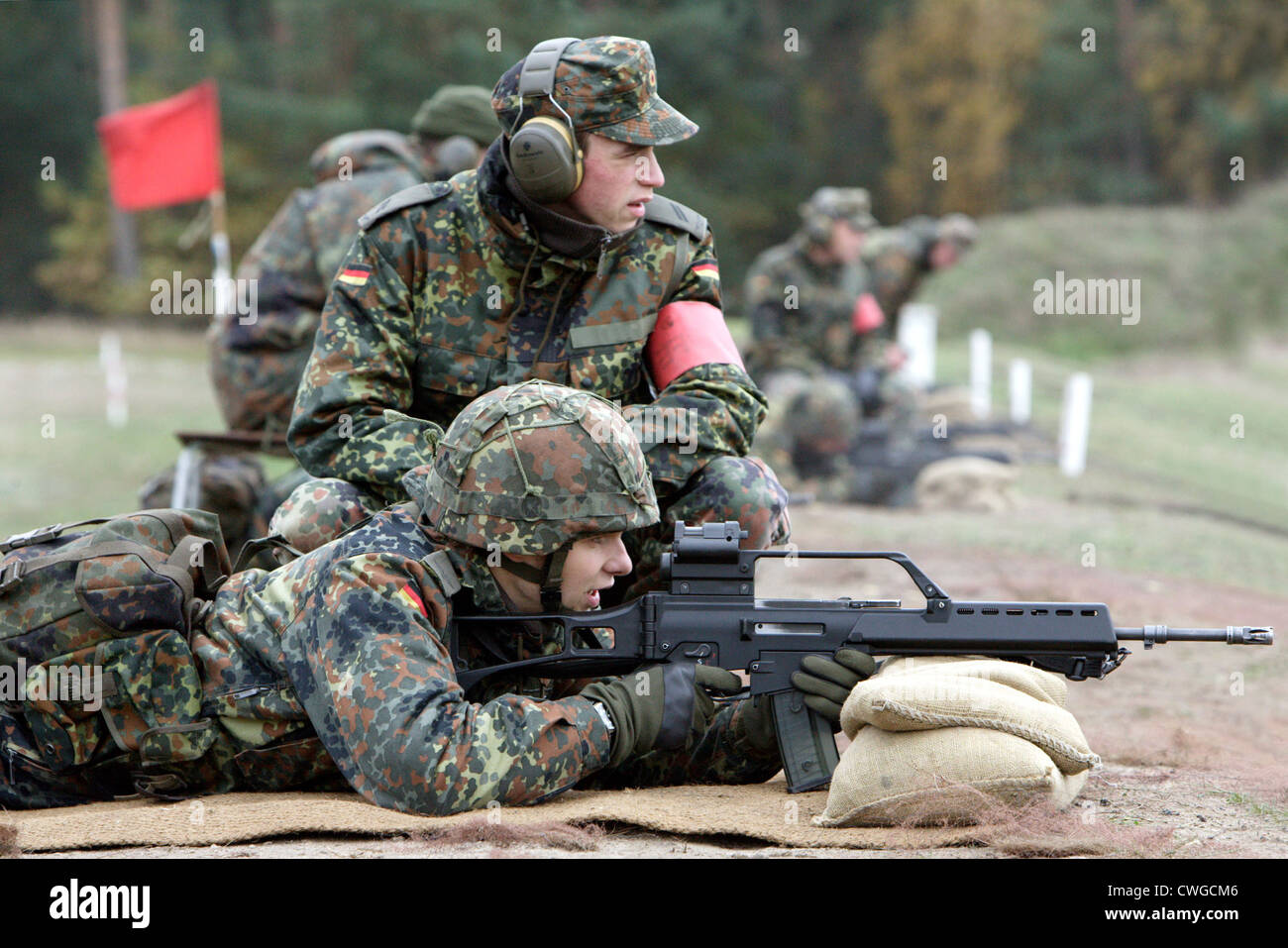 Basic training in the army Stock Photo - Alamy