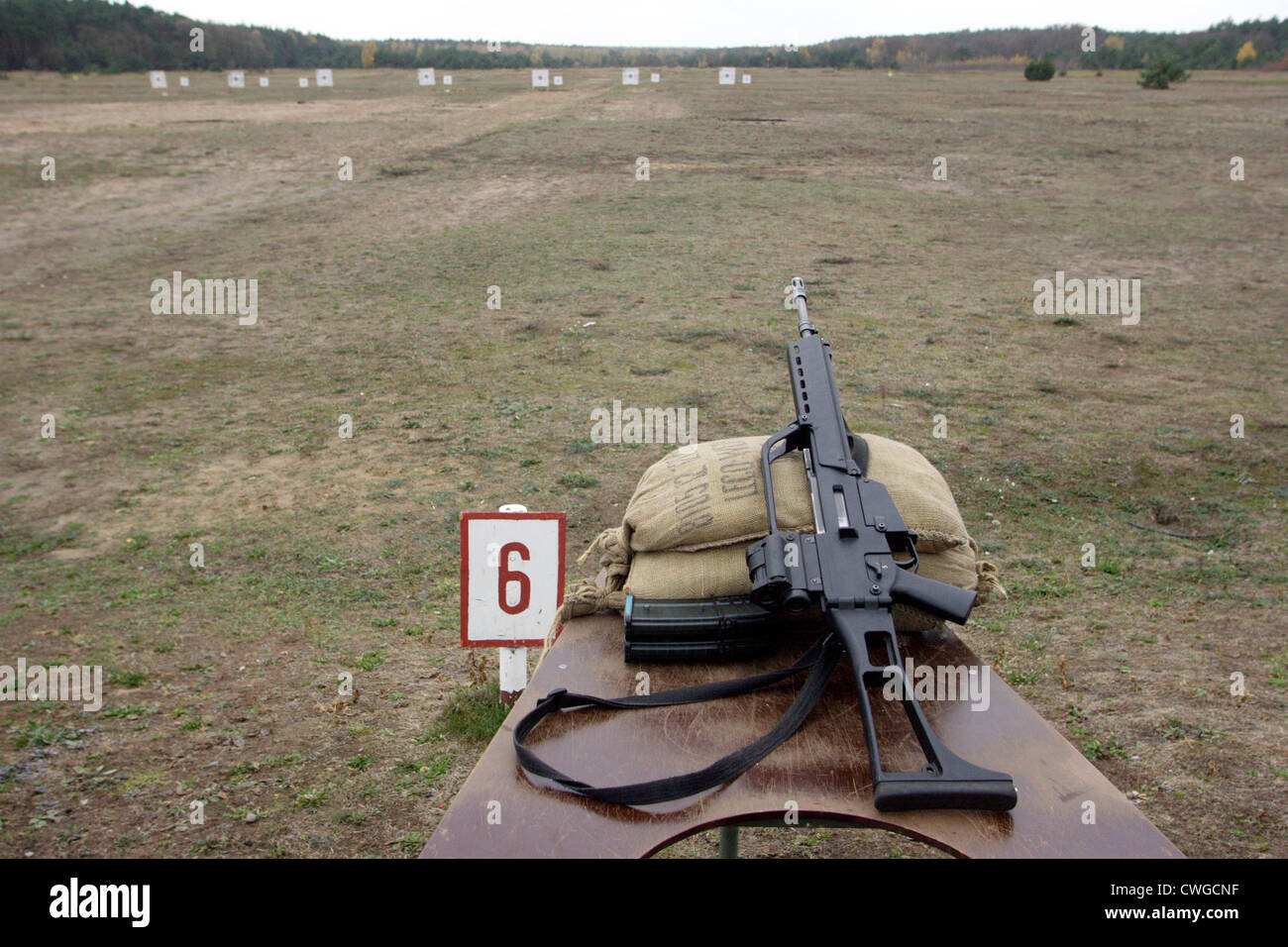 Army training map hi-res stock photography and images - Alamy