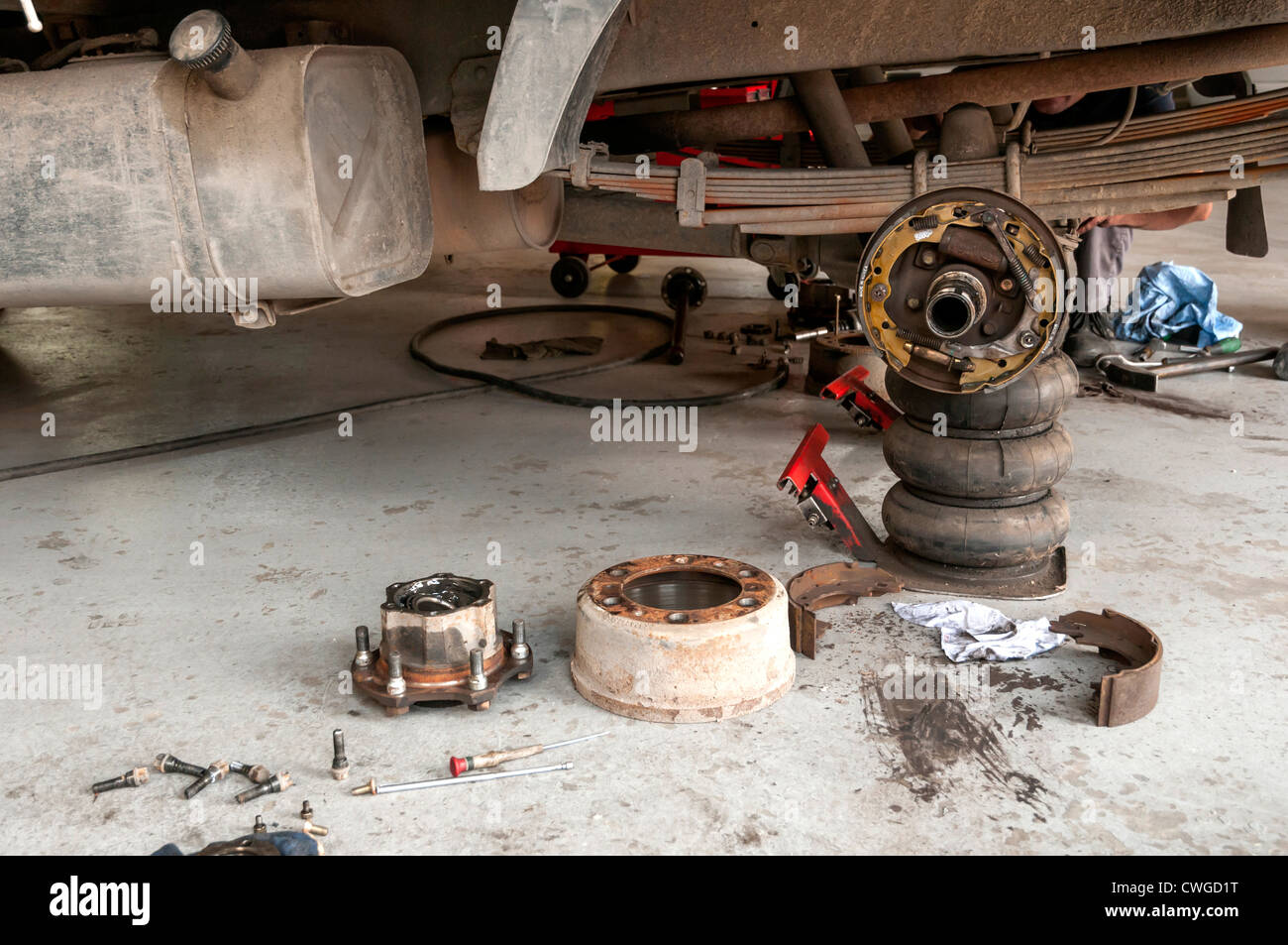 Car service inside Stock Photo - Alamy