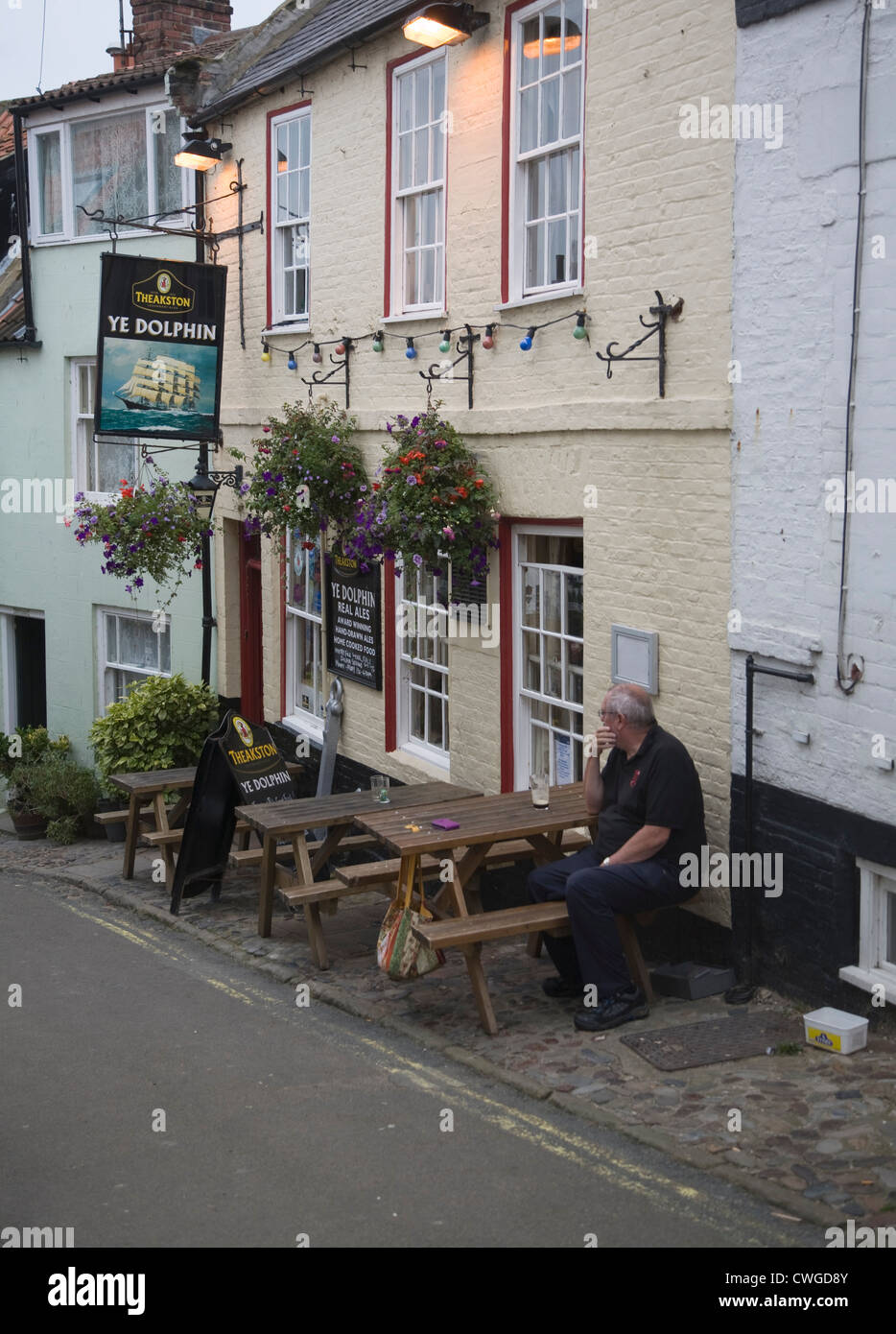 The Dolphin pub Robin Hoods Bay north Yorkshire England Stock Photo - Alamy