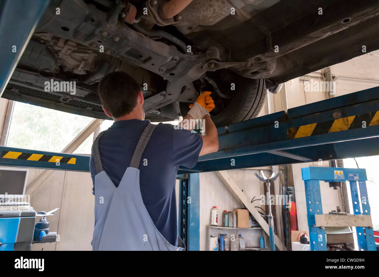 Car service inside Stock Photo - Alamy
