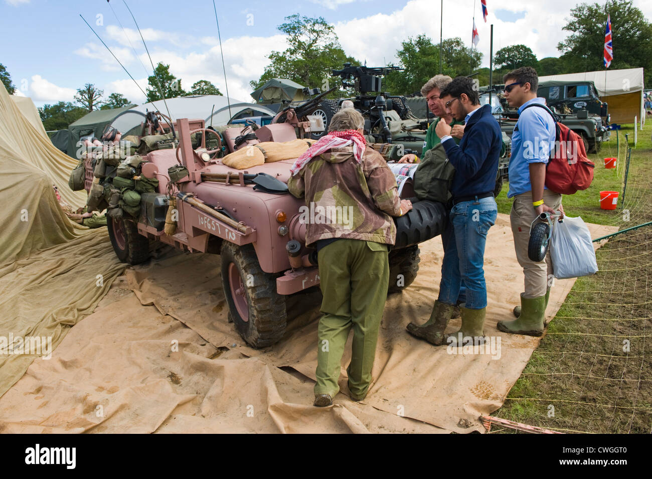 Land Rover 4x4 SAS special forces Pink Panther military vehicle at ...