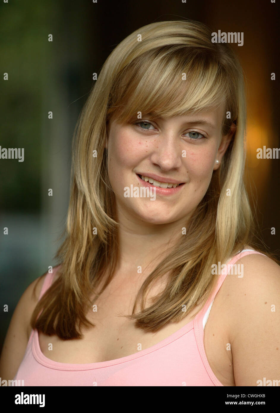 Maedchenportrait hi-res stock photography and images - Alamy