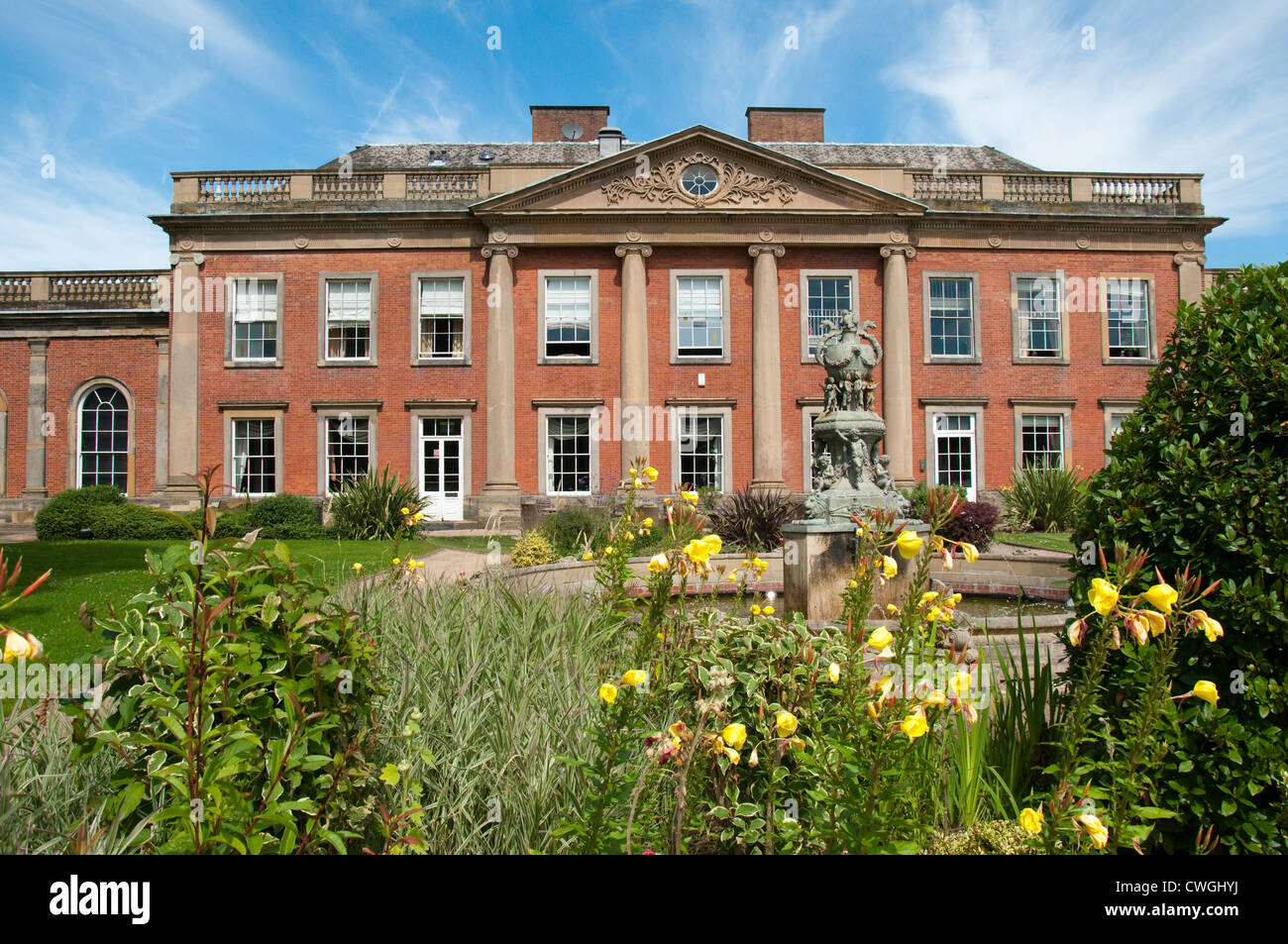 Colwick Hall and gardens, Nottinghamshire England UK Stock Photo - Alamy