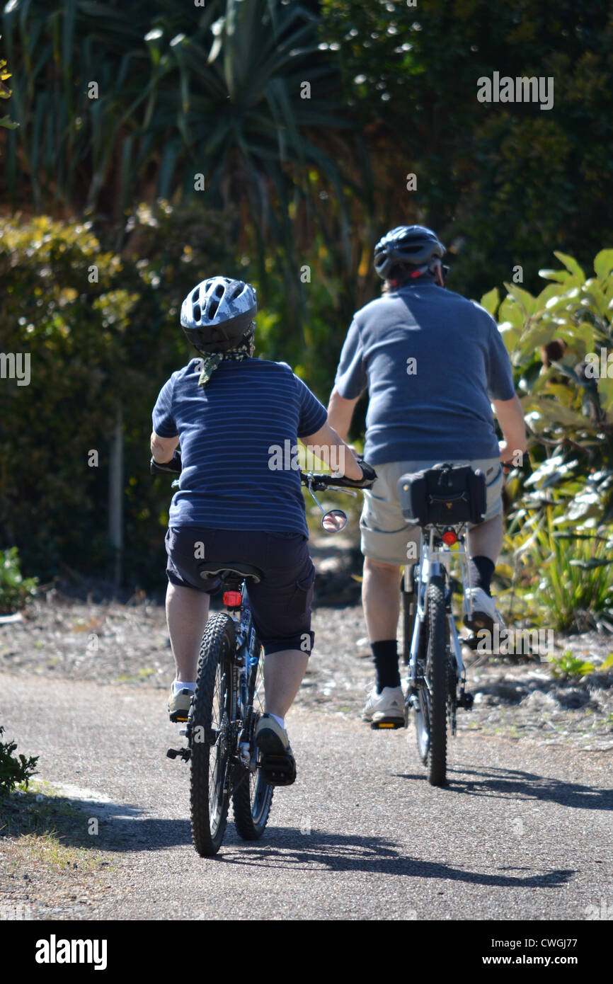 Middle aged bike cyclists hi-res stock photography and images - Alamy