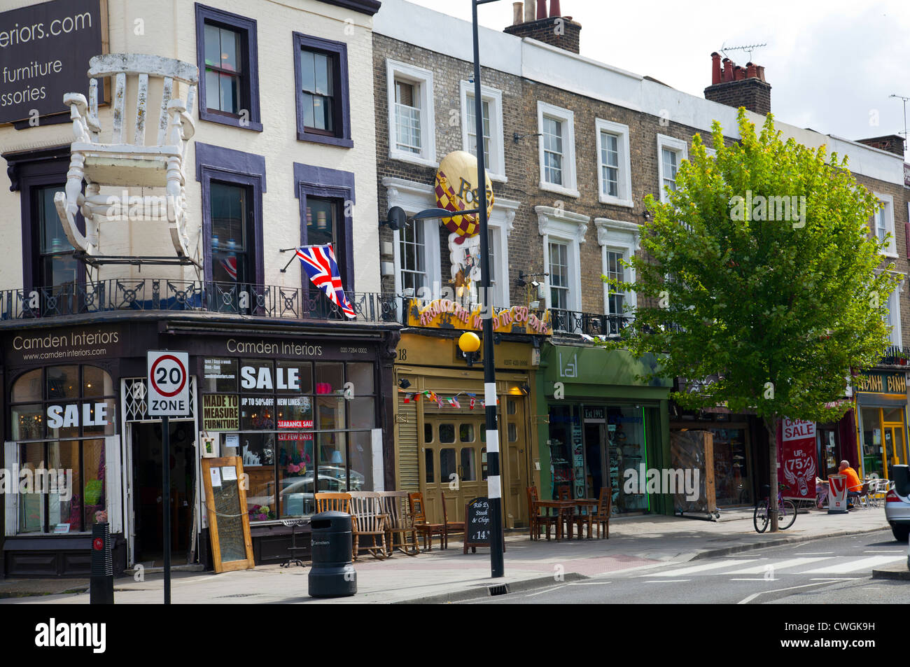 Camden town high street hi-res stock photography and images - Alamy